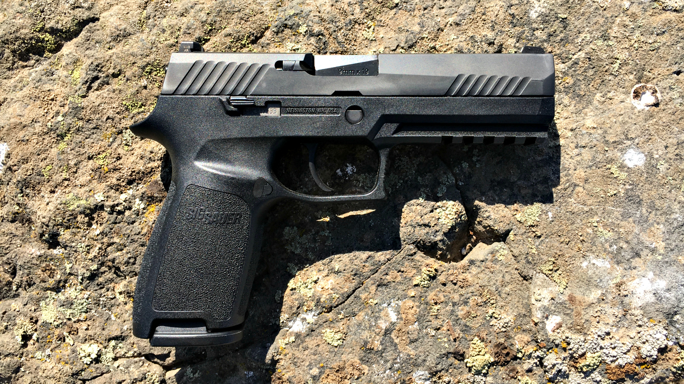 Sig P320 M17 on TFB TV | Kit Badger