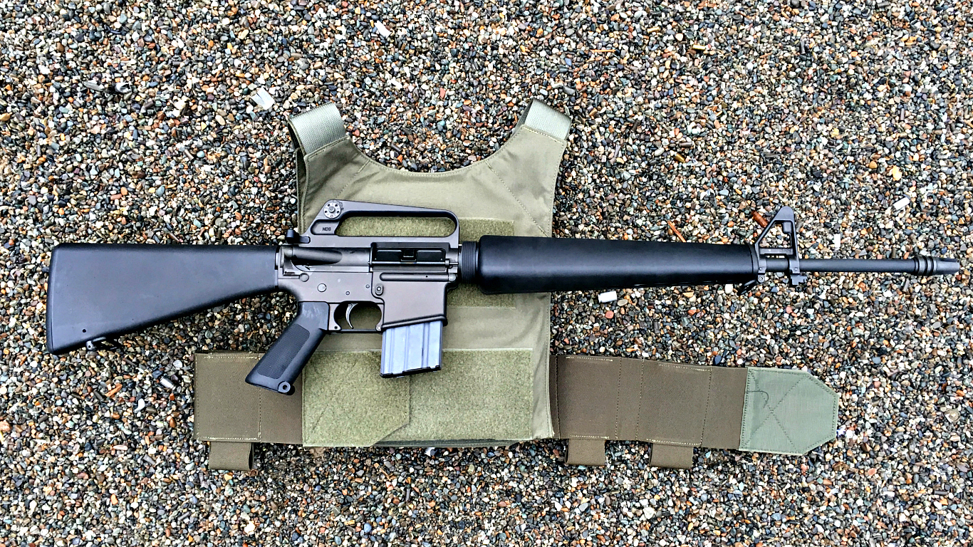 Brownell's Retro M16E1 & Chase Tactical LVPC: 1st Look | Kit Badger