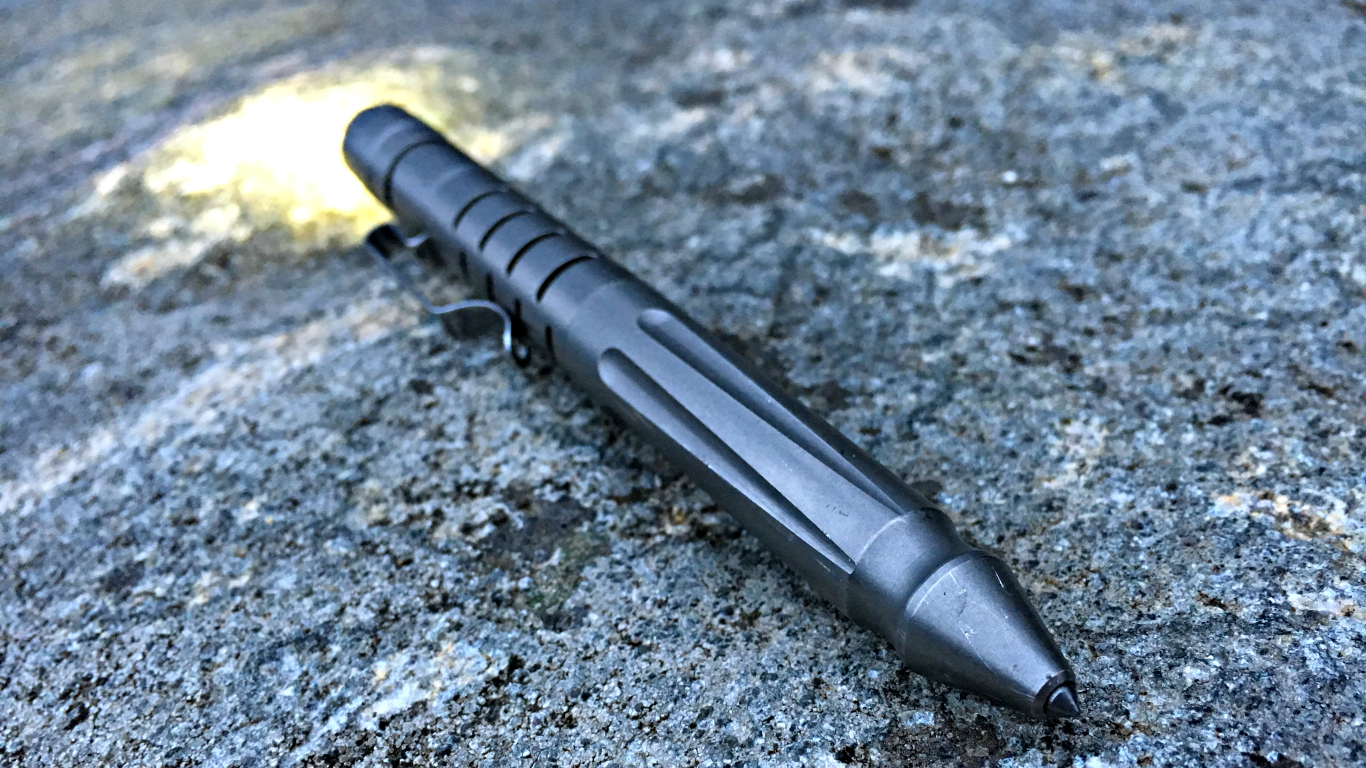 Klarus TP20 Ti Pen | Kit Badger